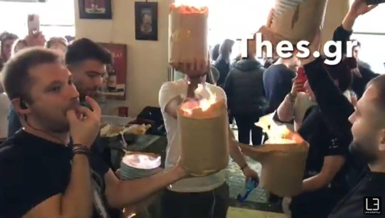 Με φλεγόμενα πιάτα και Καρρά ετοιμάζονται να υποδεχθούν το 2024 | Allgood.gr